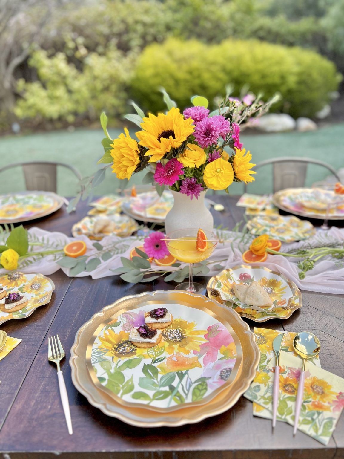 Springtime Brunch with Sophistiplate - Pop of Gold