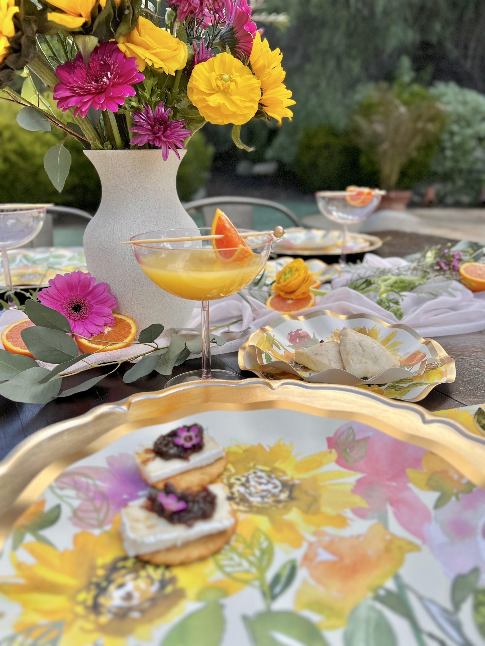 Springtime Brunch with Sophistiplate - Pop of Gold