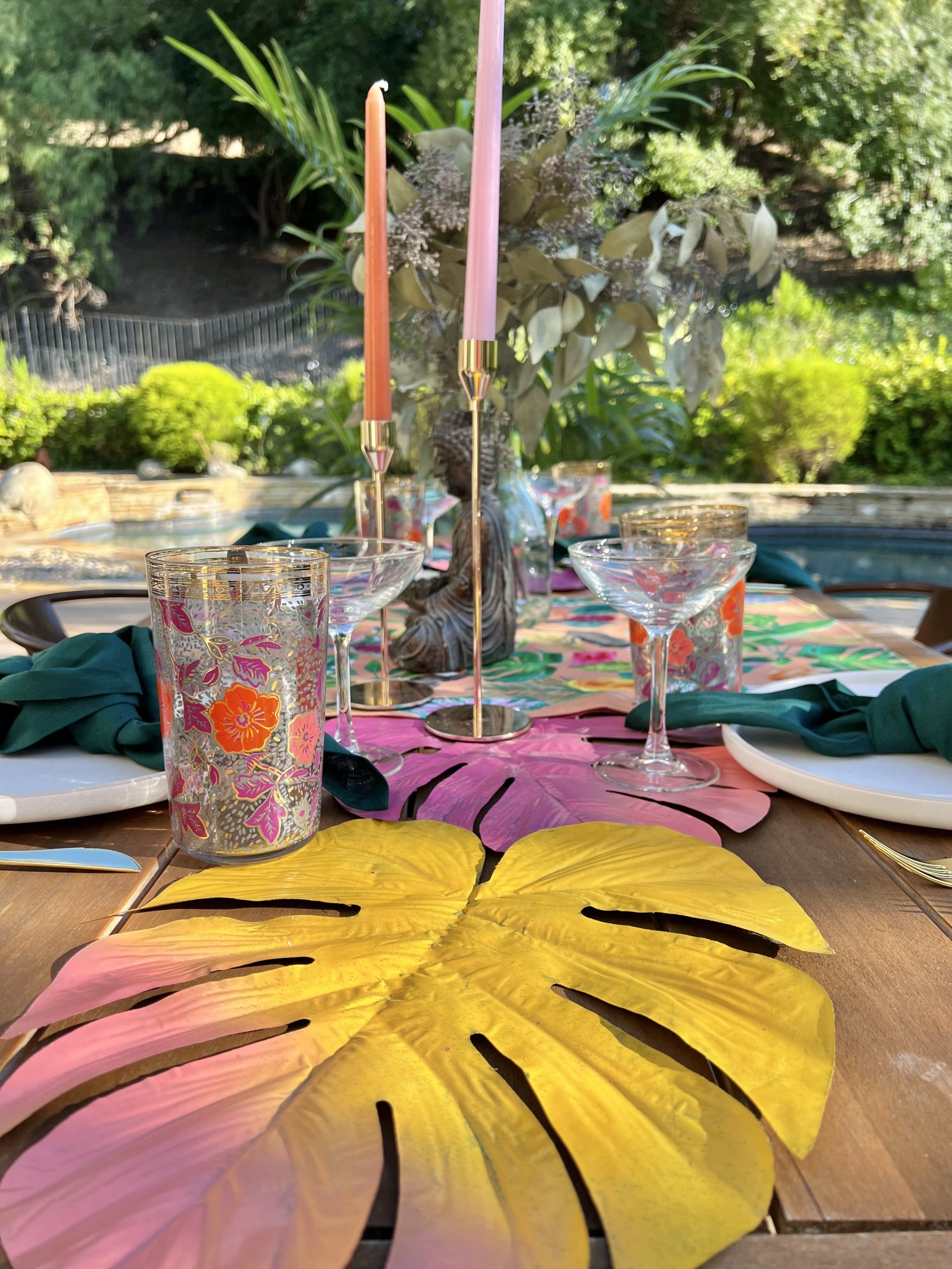 Tropical Dinner Party - Pop of Gold